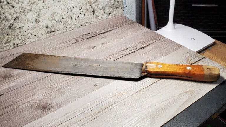 What is a Corn Knife? Are They Even Still A Thing?