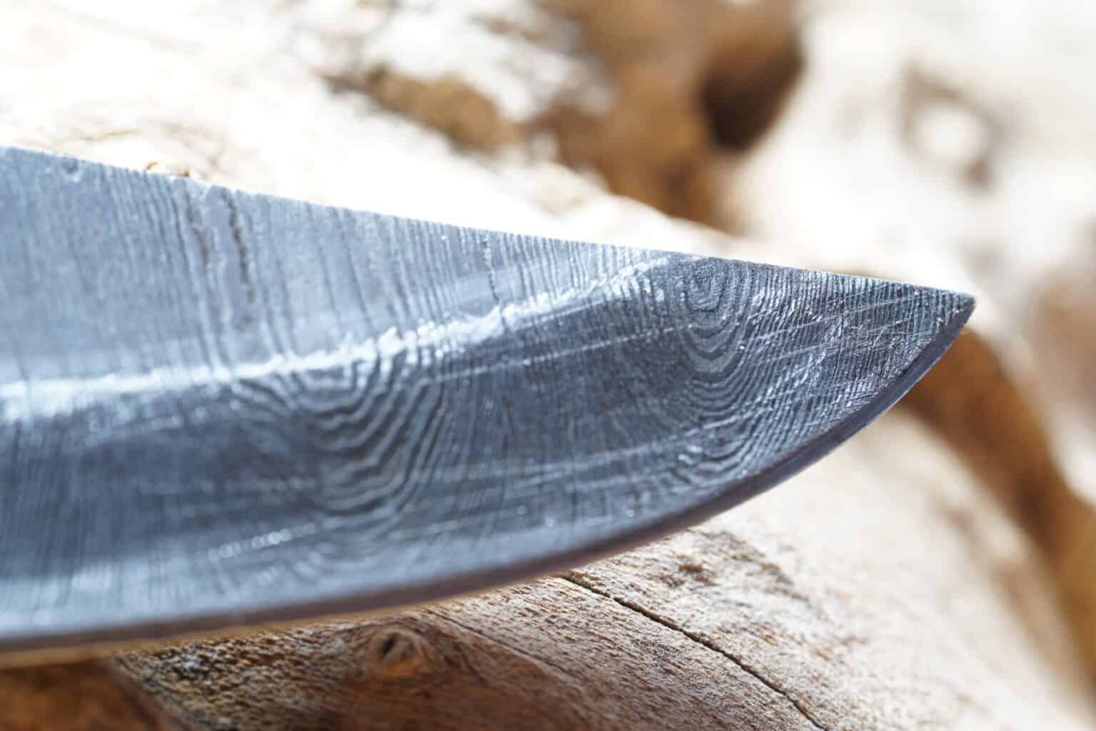 How To Tell If A Knife Is Real Damascus (It Probably Isn't)